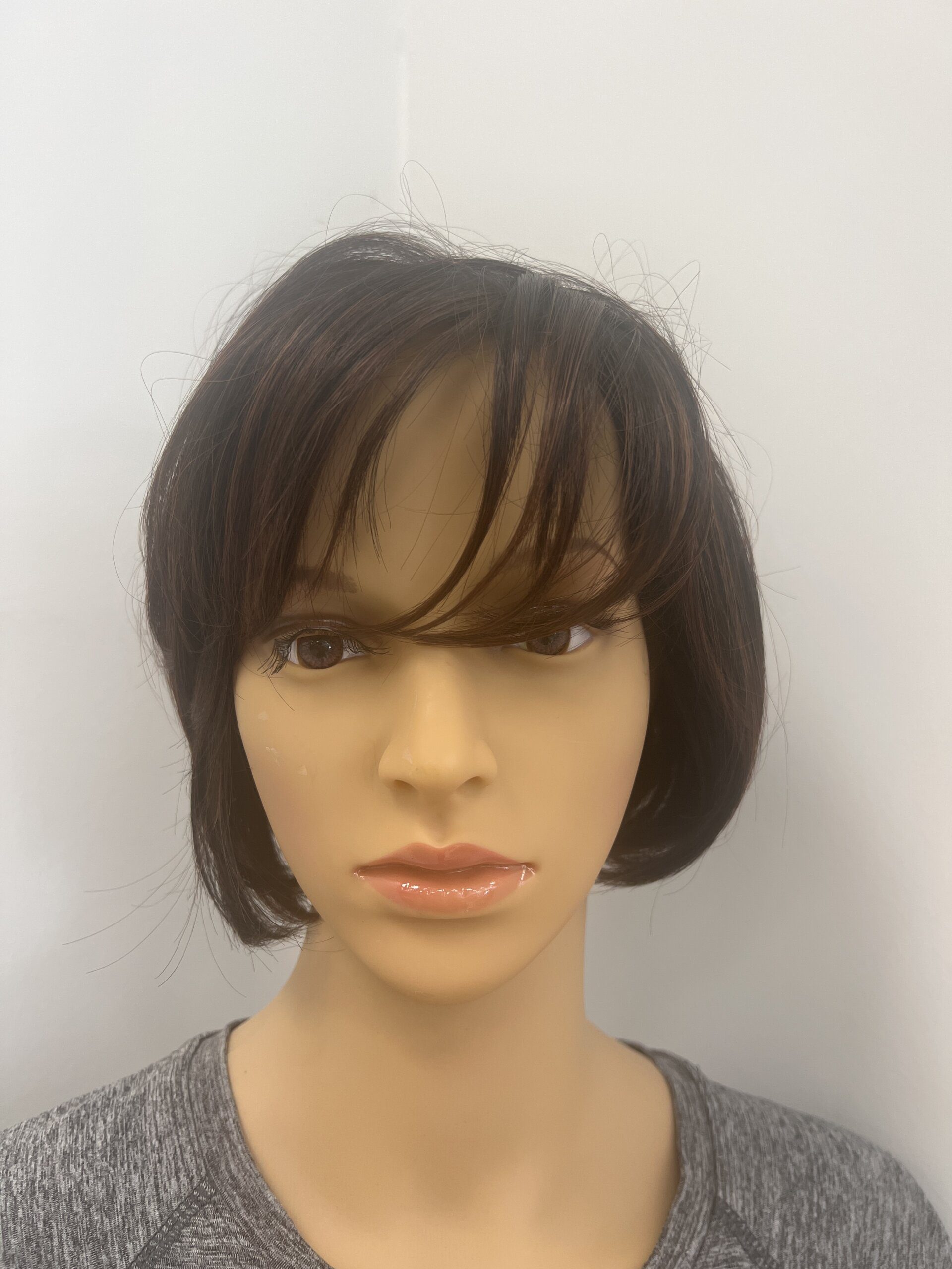 Hairdo Layered Bob Style Wig with Side Bang (Black/Burgundy), Used ...