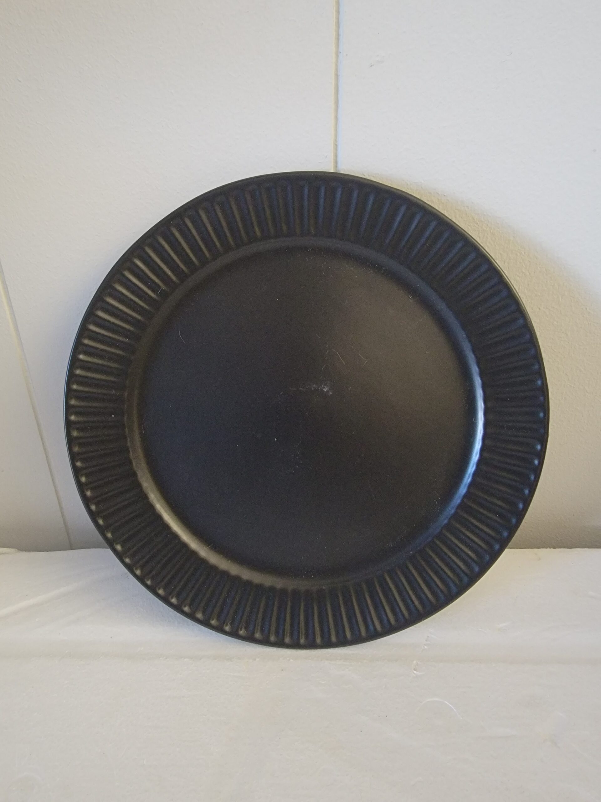 8.8" Stoneware Harrison Salad Plate Black - Threshold - Sofloria ...